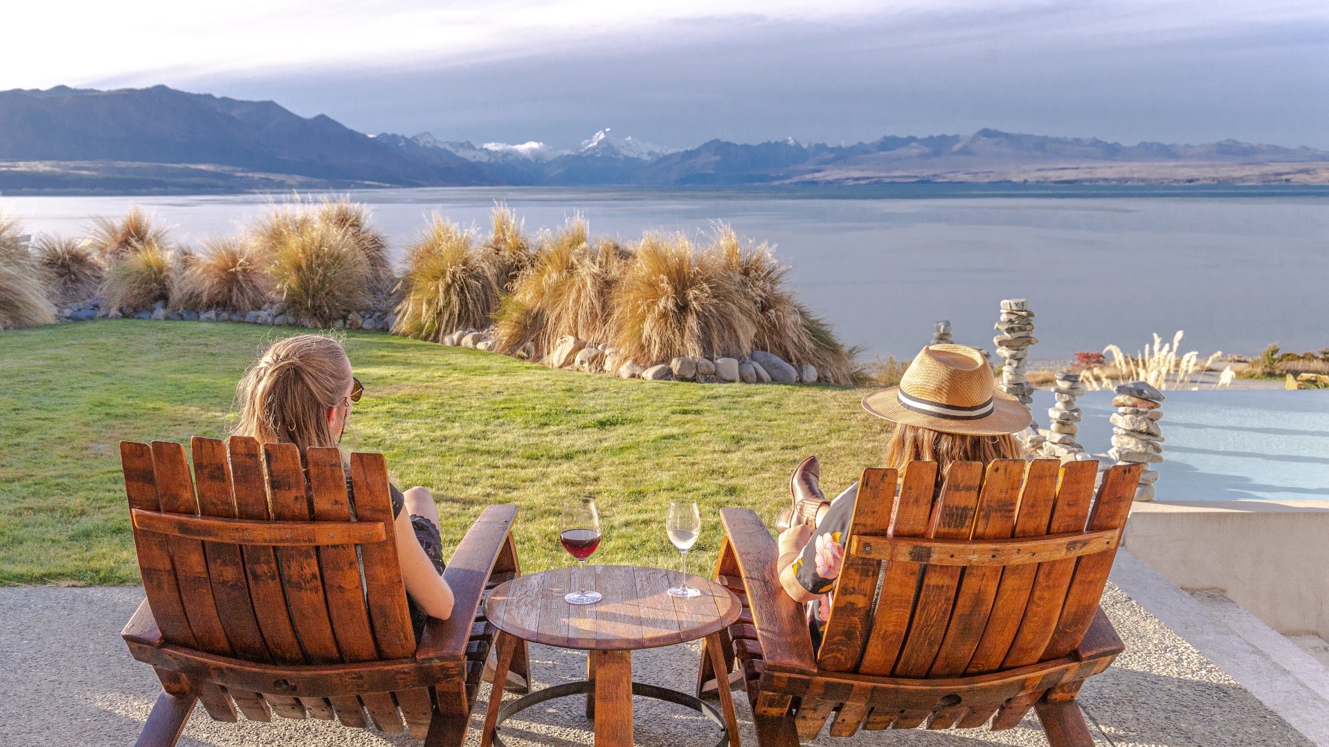 Lakestone Lodge Cosy Couple Package | Lake Pukaki, New Zealand